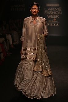 Jayanti Reddy: Buy Jayanti Reddy Designer Sarees, Lehenga, Anarkali ...