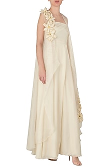 Jyoti Sachdev Iyer: Designer Jyoti Sachdev Iyer Kurta Sets, Dresses ...